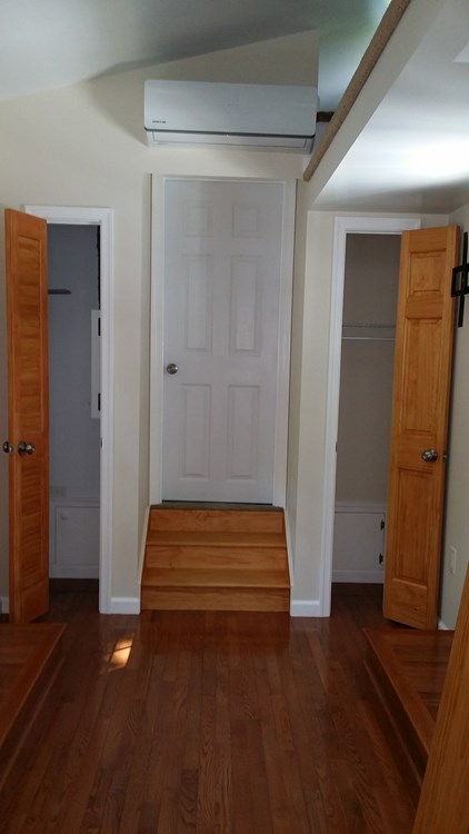 Tiny House For Sale Tiny House On Wheels The Craftman